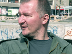 Na pola puta | Dejan Ilić